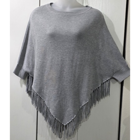 Calvin Klein | Accessories | Ck Fringe Poncho Gray Knit Os Grandma Y2k ...